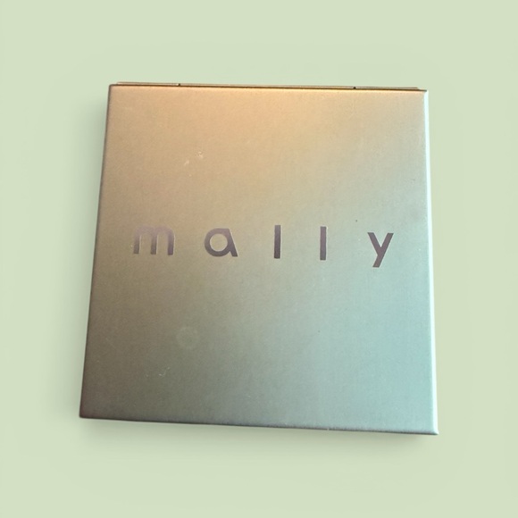 Mally Beauty | Makeup | Mally Beauty Metallic Lush Forest Eyeshadow ...